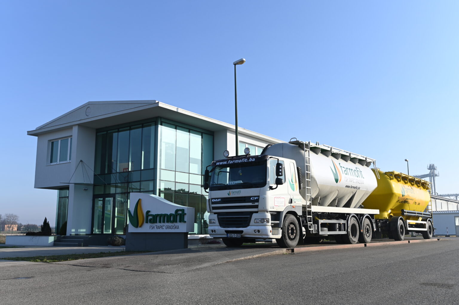 FARMOFIT | PROIZVODNJA STOČNE HRANE | PRIRODAN IZBOR